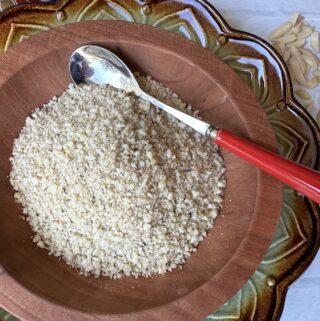 Easy Vegan Faux Parmesan - Nutmeg Notebook
