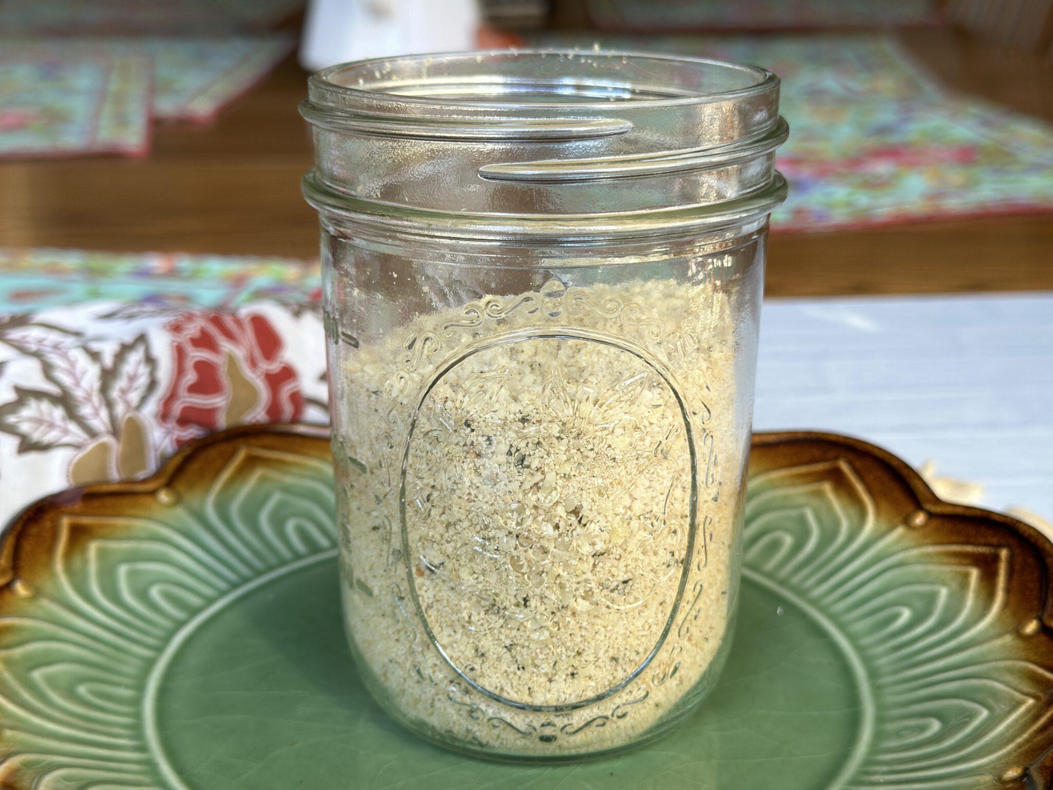 Easy Vegan Faux Parmesan - Nutmeg Notebook